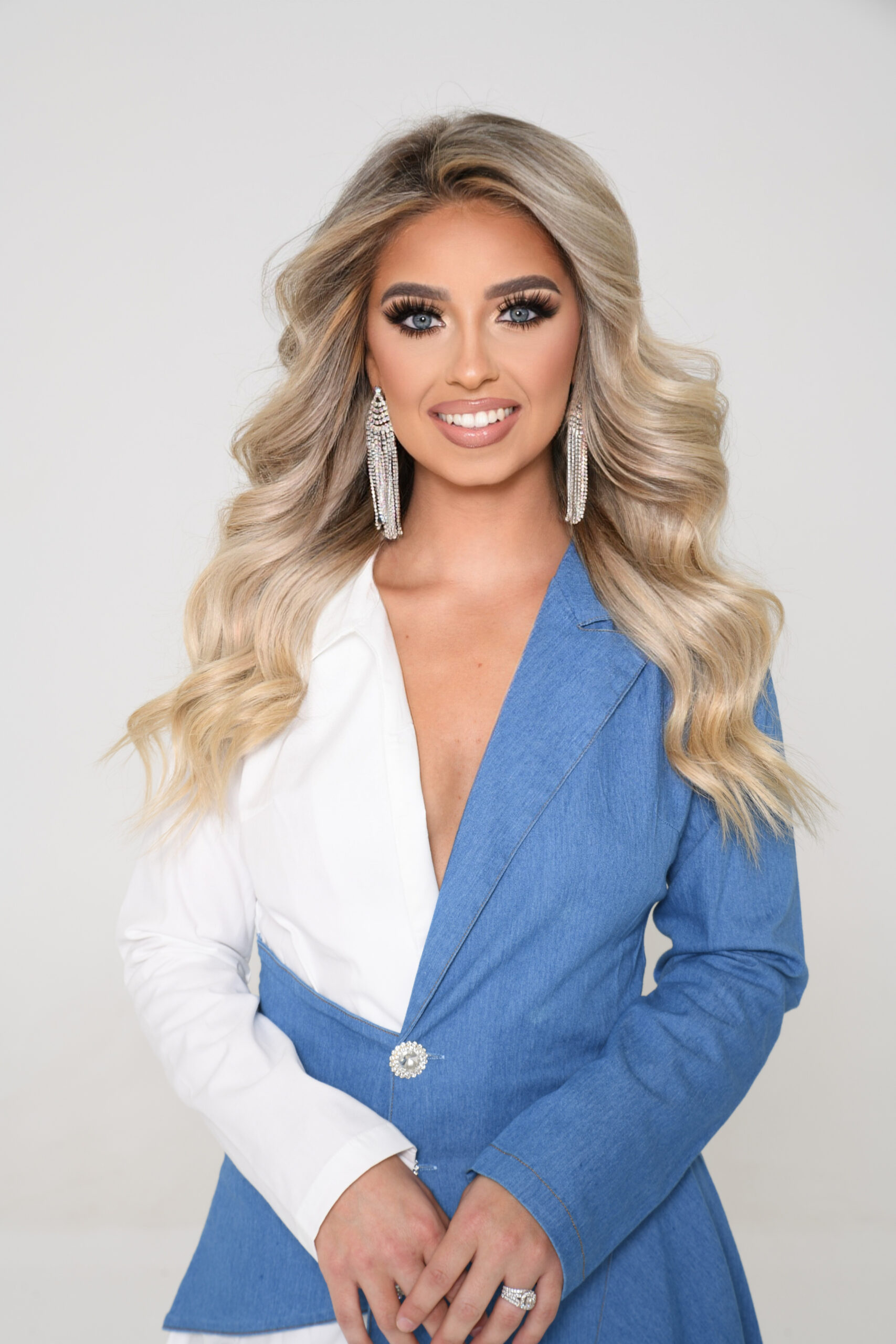 Halee Green Lunsford – Model, Cosmetology Wizard, Mom - Davinci Magazine